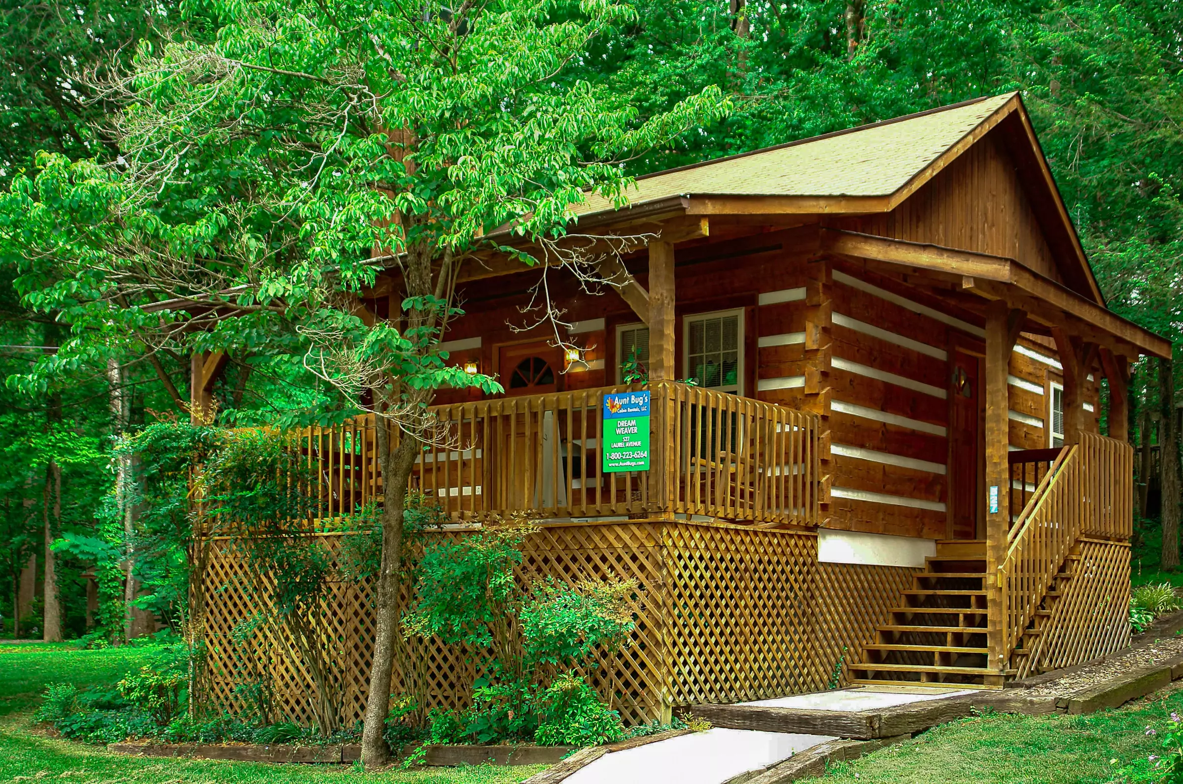 Gatlinburg Cabin Rental - Dream Weaver #1527 - 1 bedroom