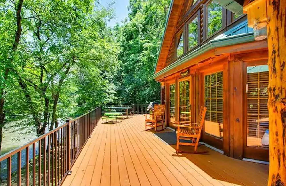 4 Unexpected Bonuses of Staying at a Secluded Smoky Mountain Cabin on ...
