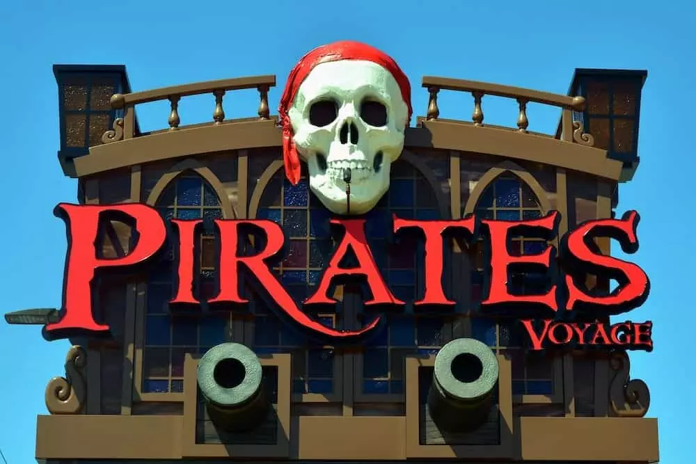 Top 5 Things to Know About Pirates Voyage in Pigeon Forge TN