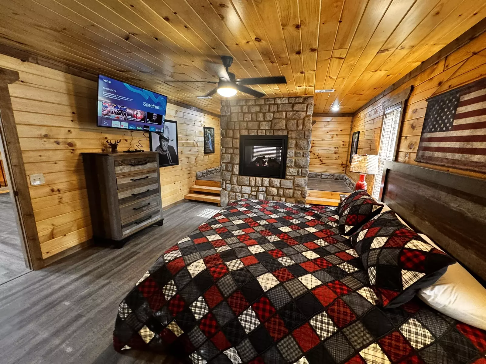 Gatlinburg Cabin Rental - Legends Pool Lodge #450 - 4 bedroom